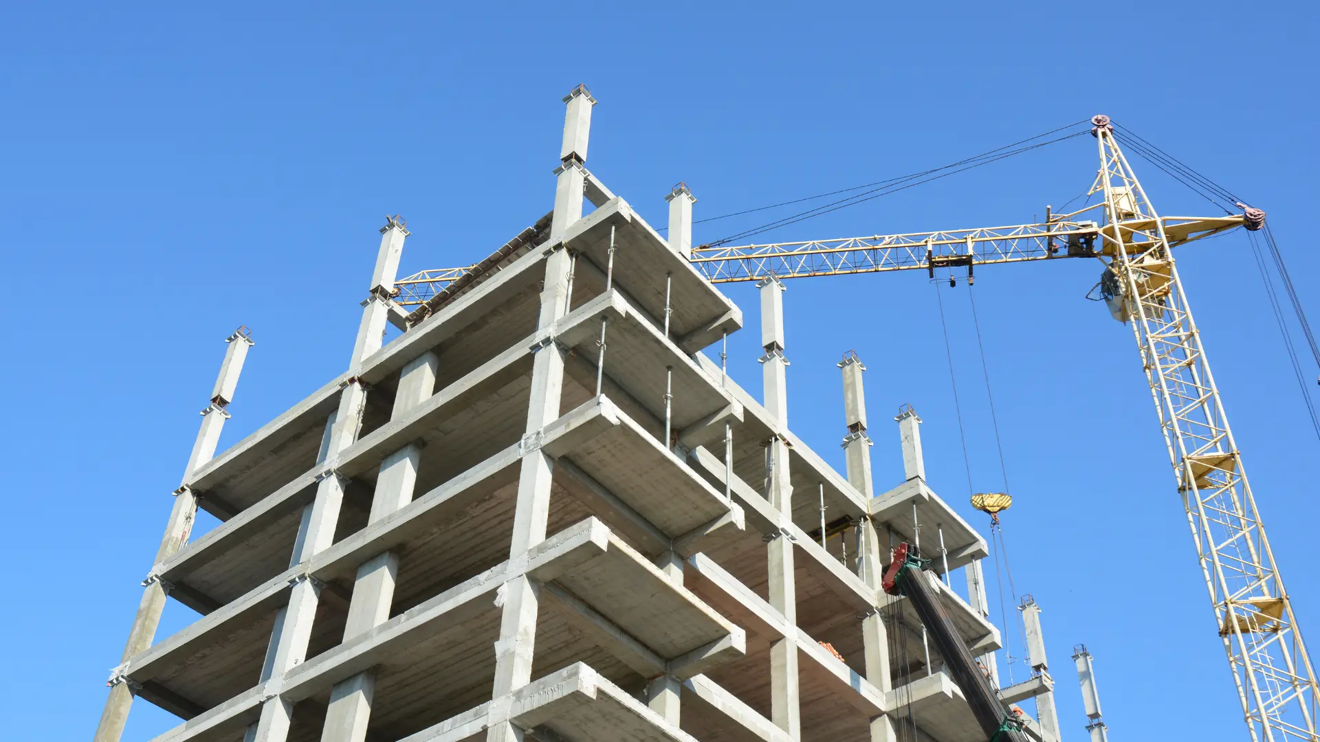 The ABC of Commercial Construction: Beginner's Guide - AH Construction